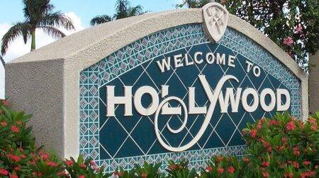 Annual Candy Cane Parade on the beach - Hollywood TAP (Trends and Places)