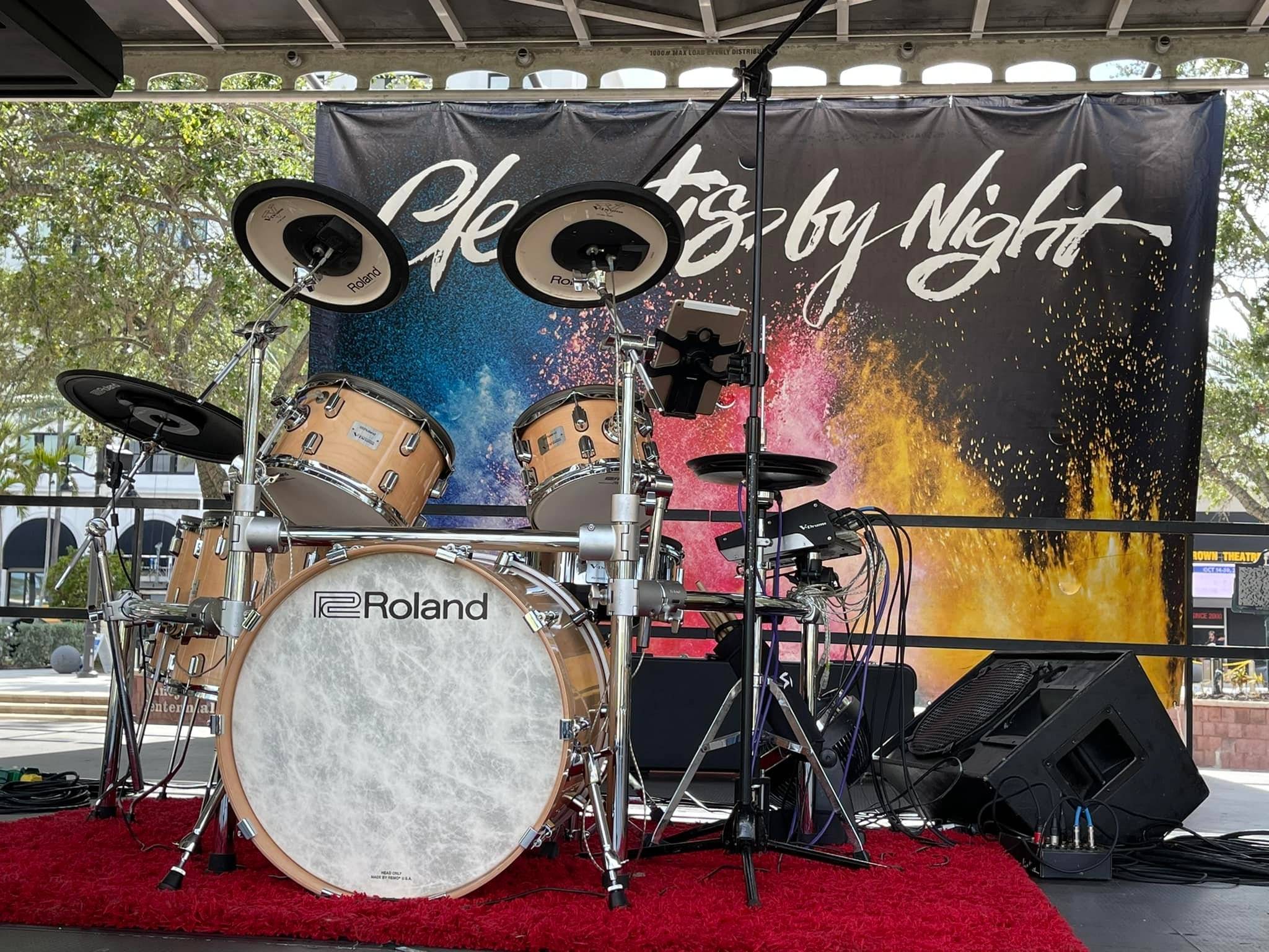 The Mischiefs - Rock & More! - Hollywood TAP (Trends and Places)