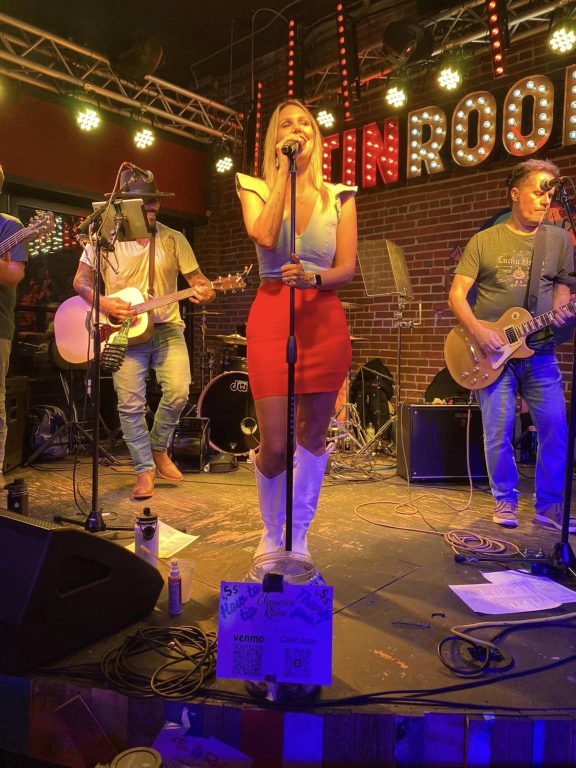 The Cheyenne Raine Band - Hollywood TAP (Trends and Places)